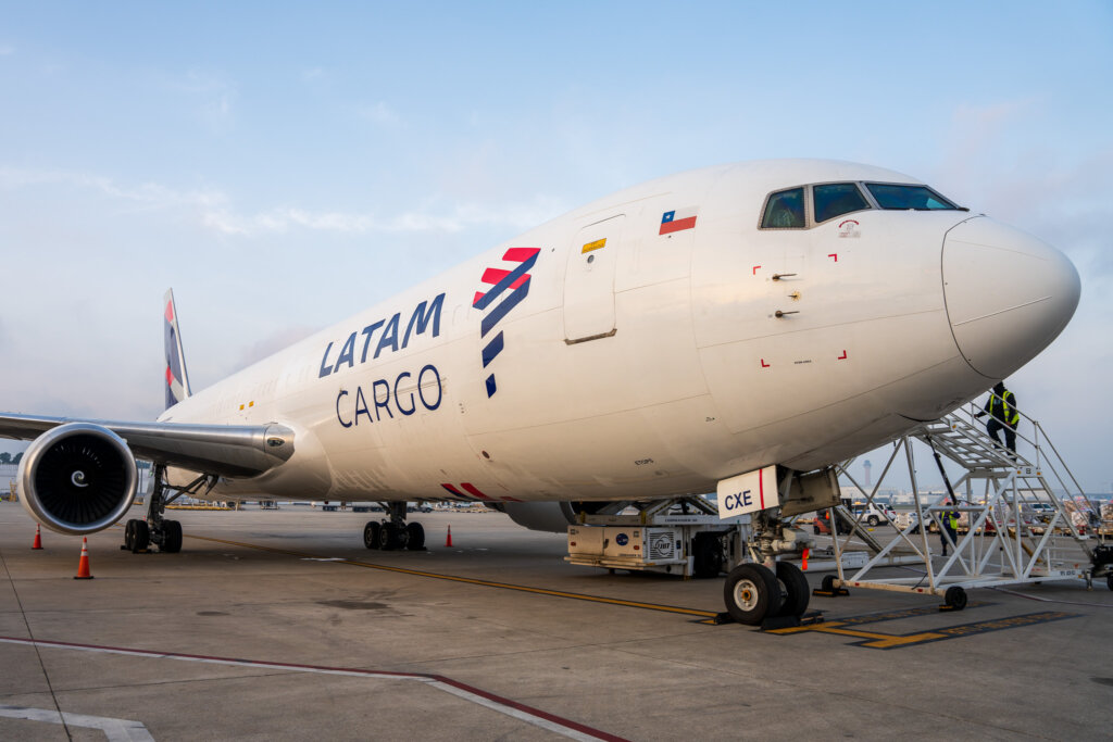 AGI Cargo Extends Long-Term Partnership with LATAM Cargo at Miami ...